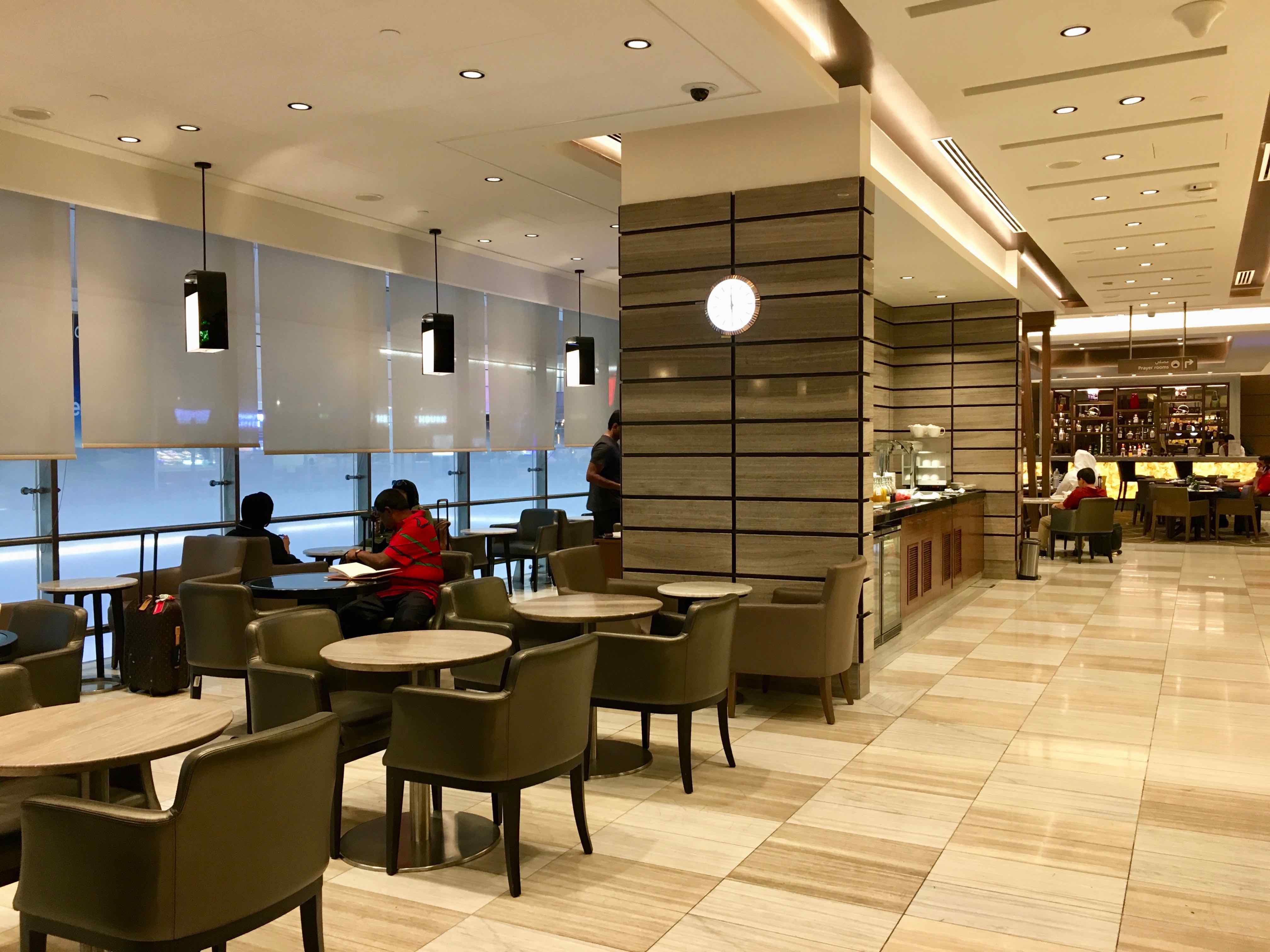 Review | Ahlan Business Class Lounge, Dubai T1 – High Tech Flight